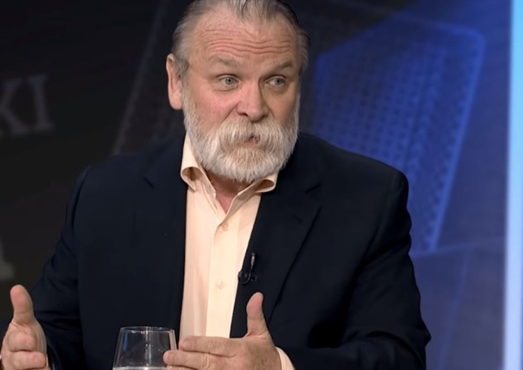 "Kretynów na świecie dostatek". Adam Borowski mocno o wstrzymaniu ...