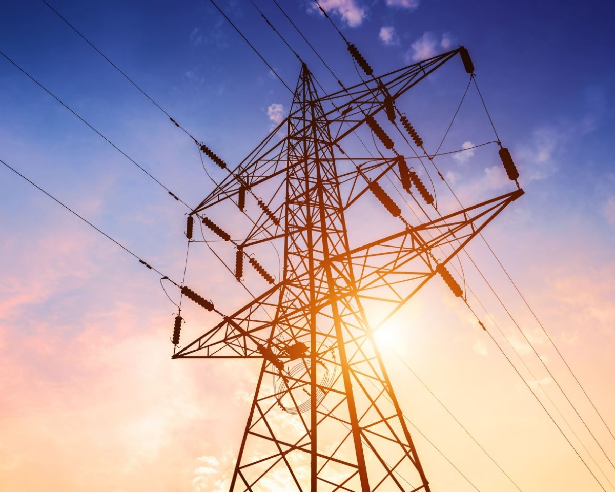 Co składa się na cenę energii i jak ją obniżyć?